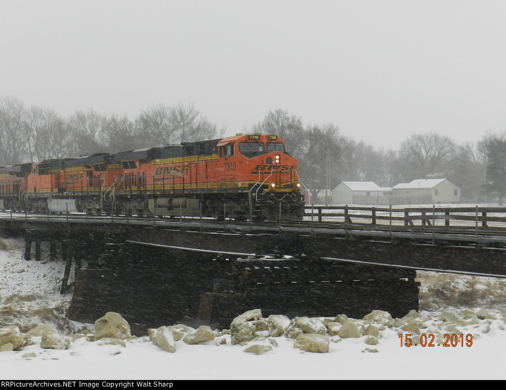 BNSF 7310